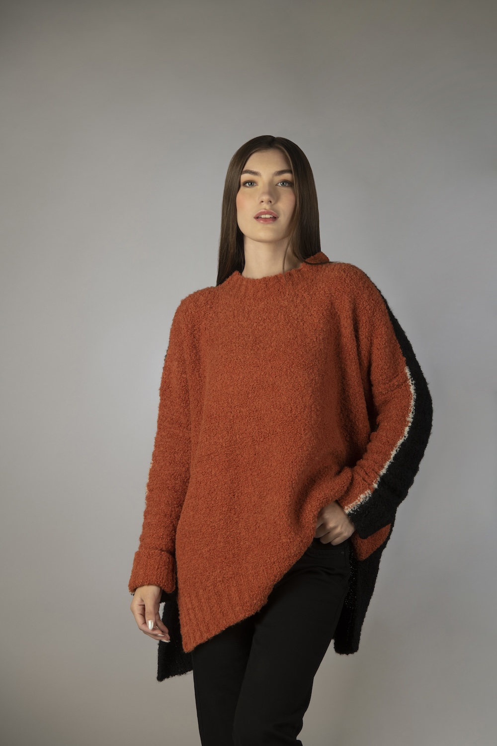 CHOMPA OVERSIZE 3 COLORES - L.PAULET, ALPACA & COTTON KNITWEAR